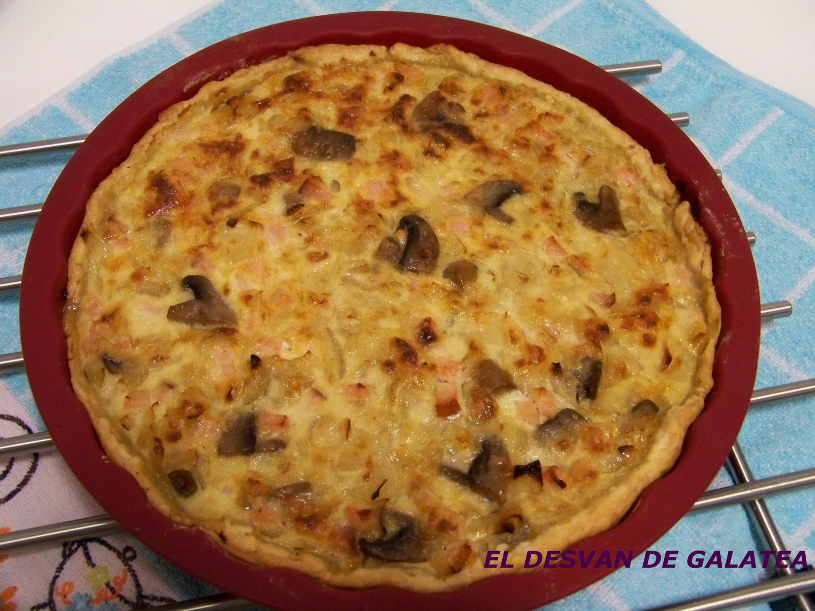 EL DESVAN DE GALATEA: PASTEL DE CEBOLLA