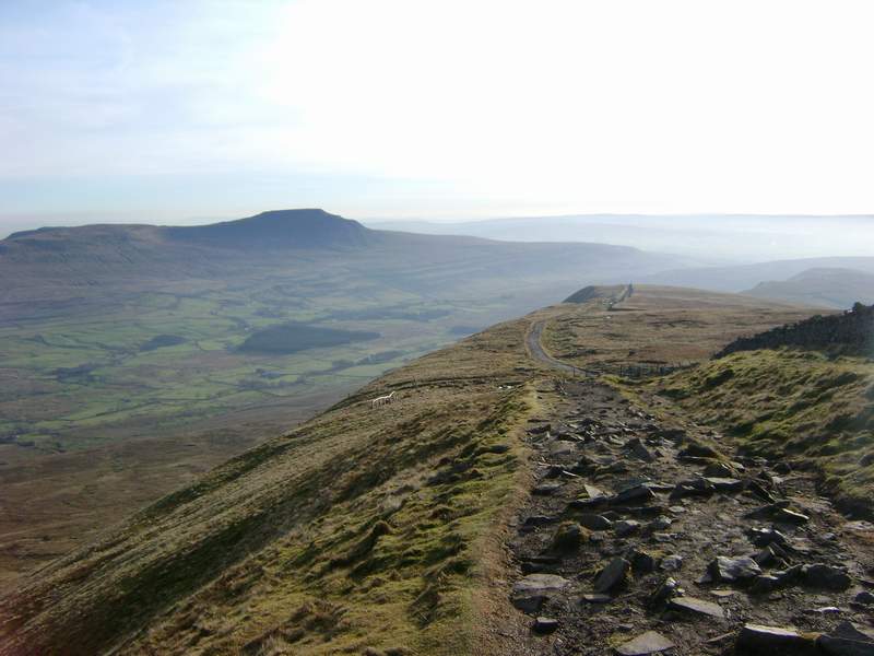 Yorkshire Dales mountains, fells & hills, by Mark Reid: Whernside (736m)