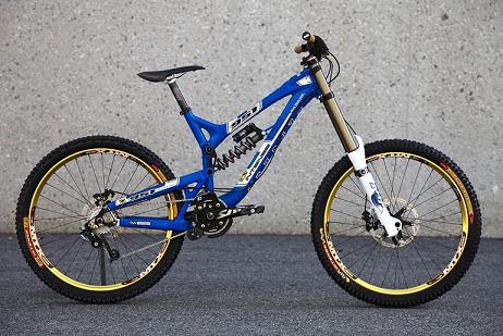 Intense 951 - Socom-Nachfolger ? | MTB-News.de | IBC Mountainbike Forum