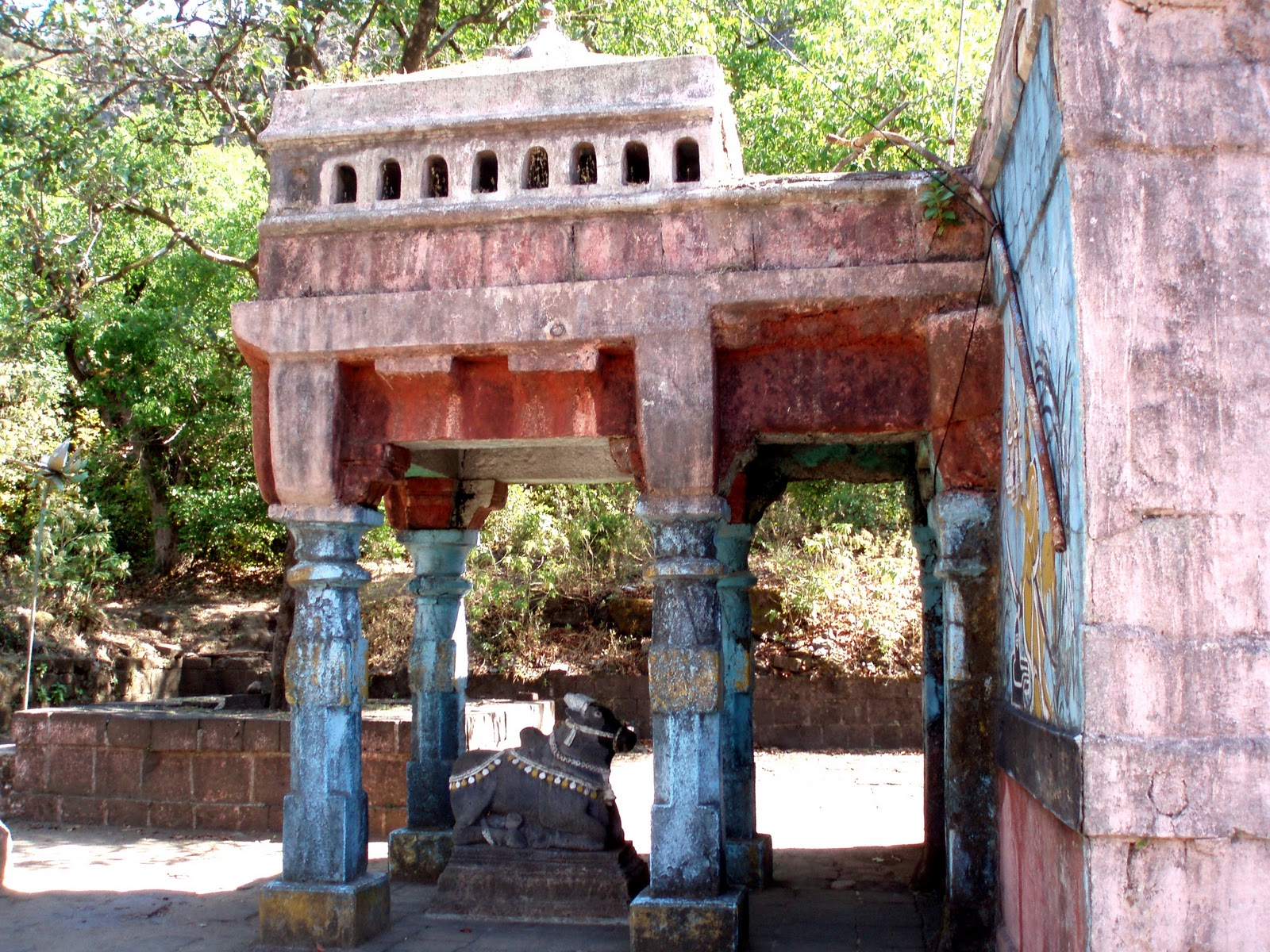 Travelogue Unlimited: Twin Forts of Purandar and Vajragad : A Photo Feature