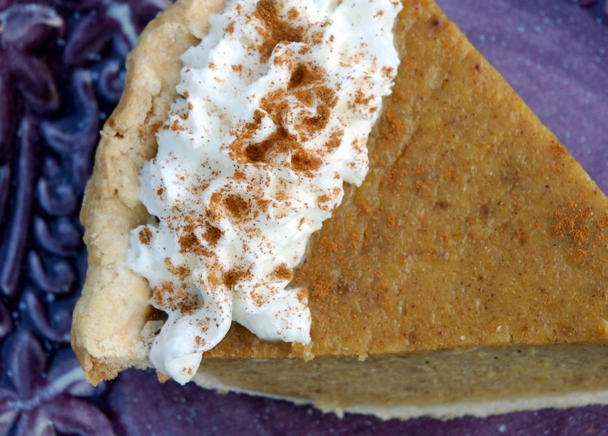 Scrambled Henfruit: Cushaw Squash Pie