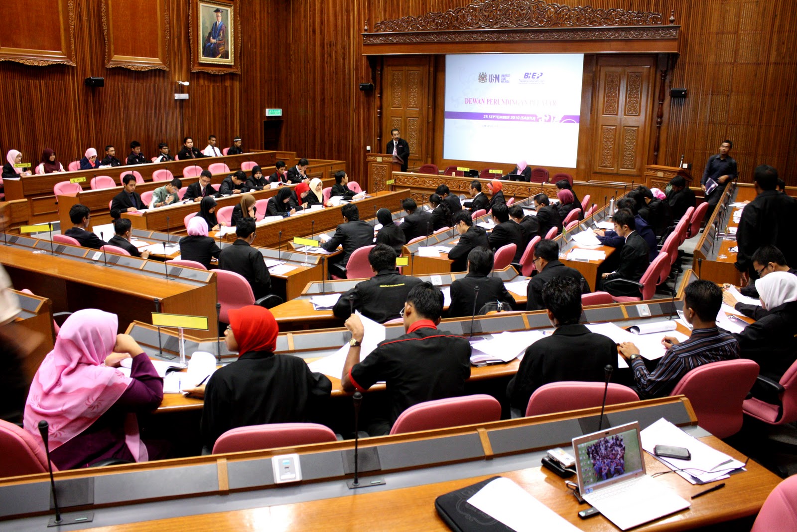 USM Campus News: October 2010