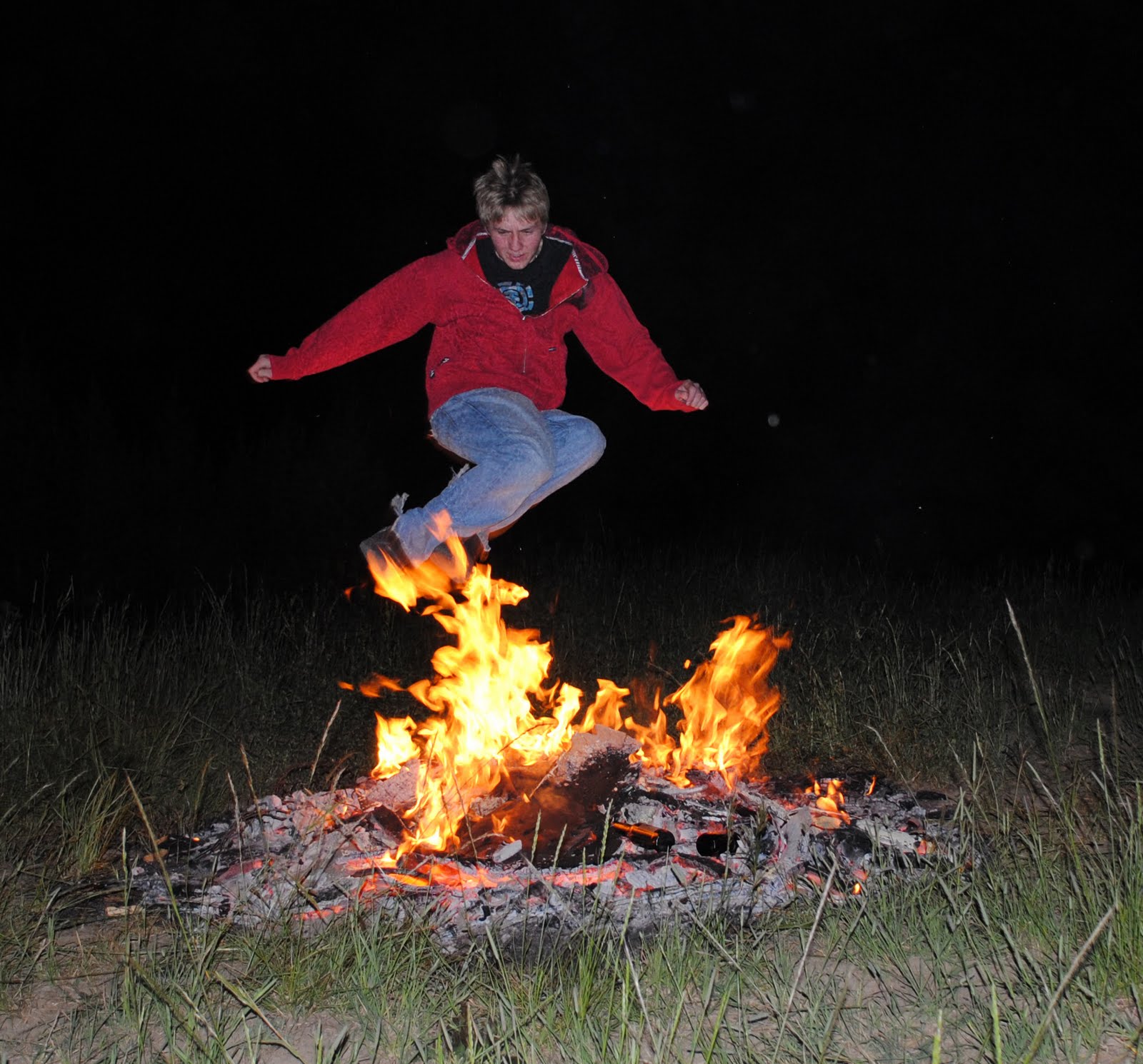 Life Of The Jacksons: Couch Fires.