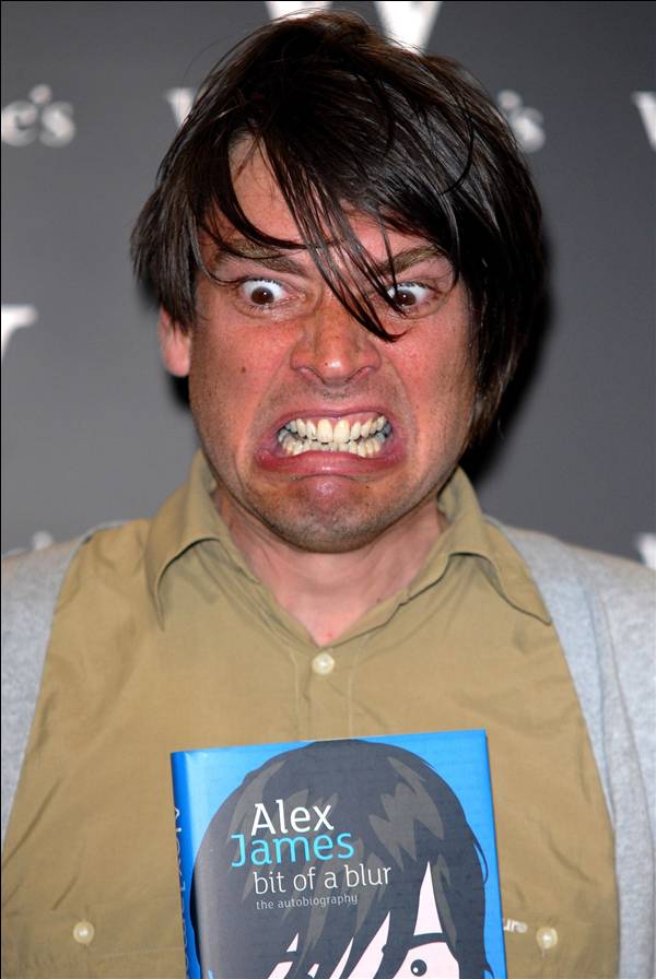 Blur Expresso: Feliz Cumpleaños Alex James