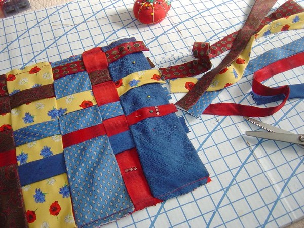 How to Craft a Necktie Pillow