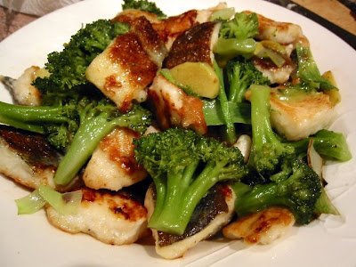 English Patis: Fish Fillet with Broccoli