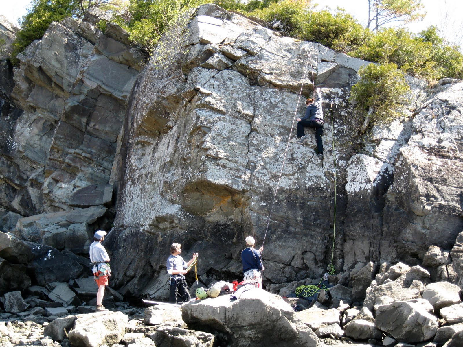 Escalade de rocher au Québec / Quebec rock climbing: point de lendemain ...