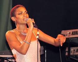 Goapele Talks Natural Hair