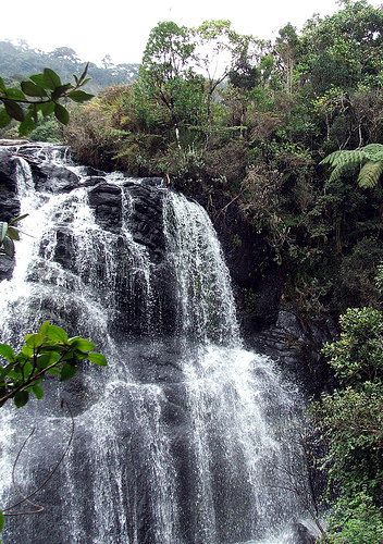 Nilneth Sri Lanka: Bomburu Ella - The Widest Waterfall in Sri Lanka
