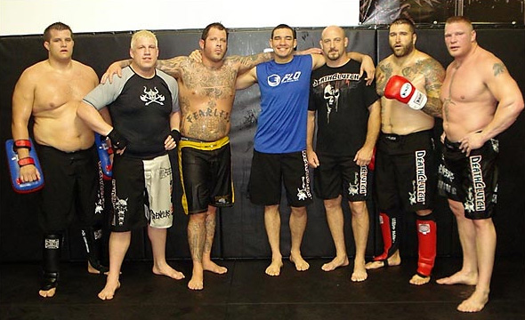 Noticias MMA: Los costosos campus de entrenamiento de Brock Lesnar para ...