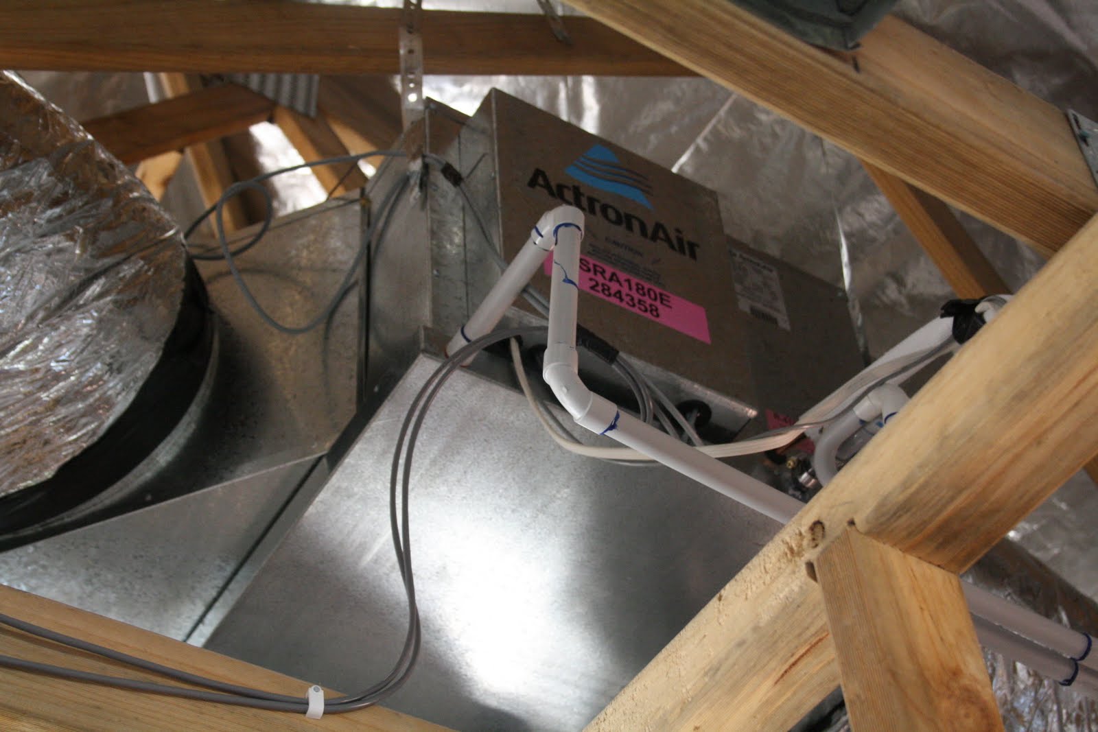 Pinky & The Brain's Aspiration: Electrical Rough In and Air-Con Ducts
