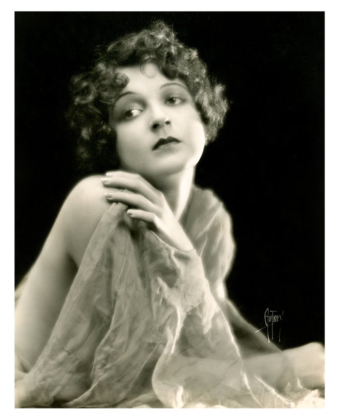 Allure: Sally Phipps