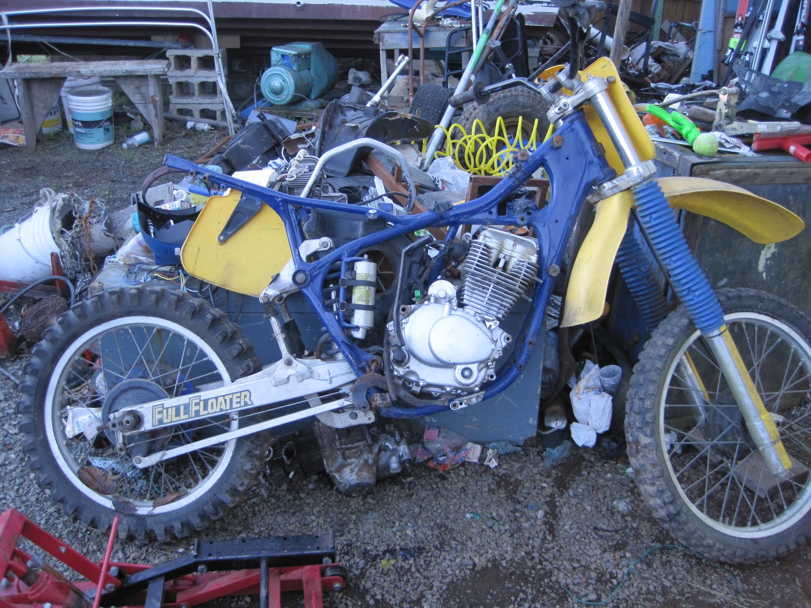 Sam's world: 1985 RM250 goes RMG200?
