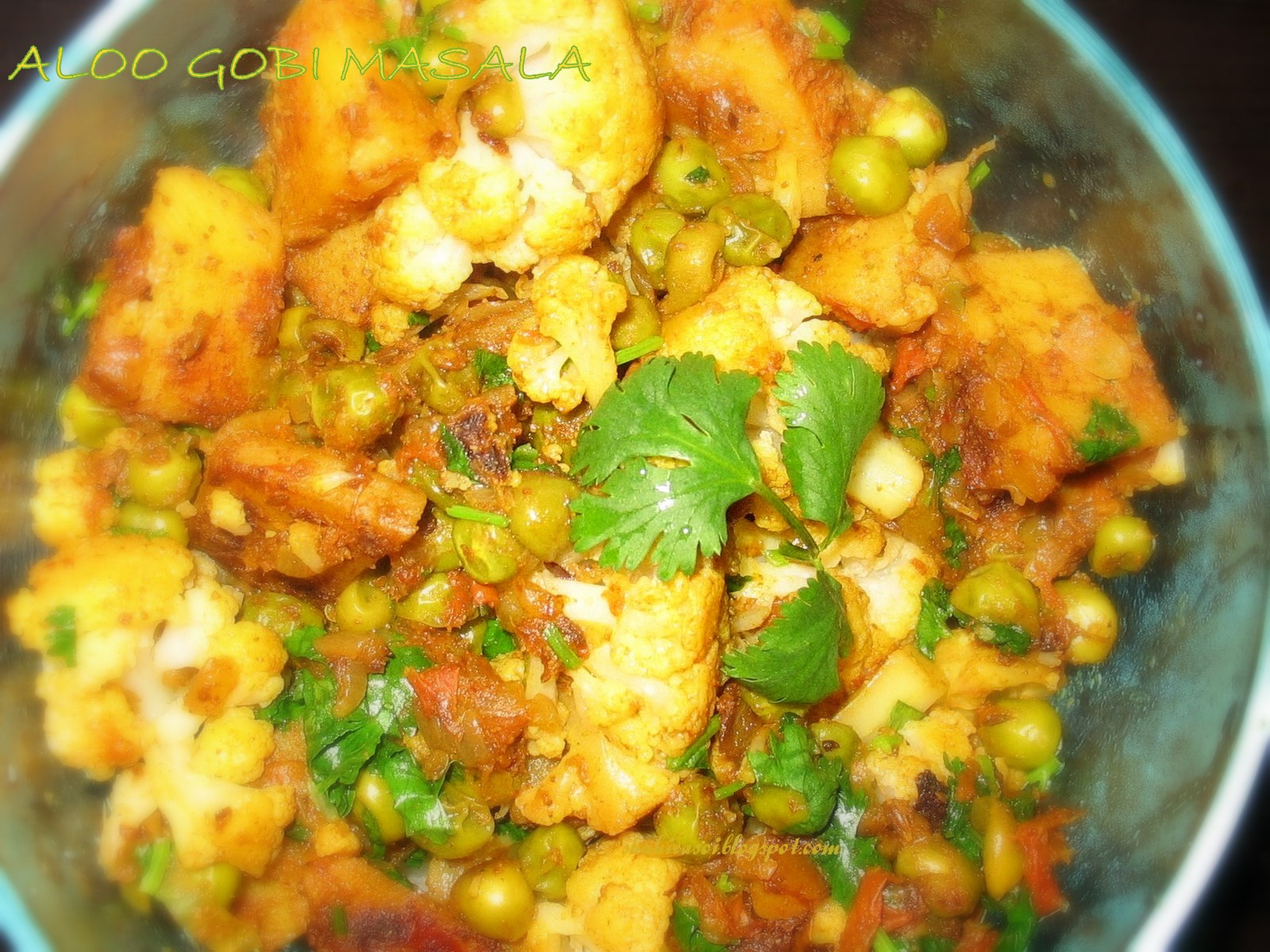 SHAHI RASOI: ALOO GOBI MASALA