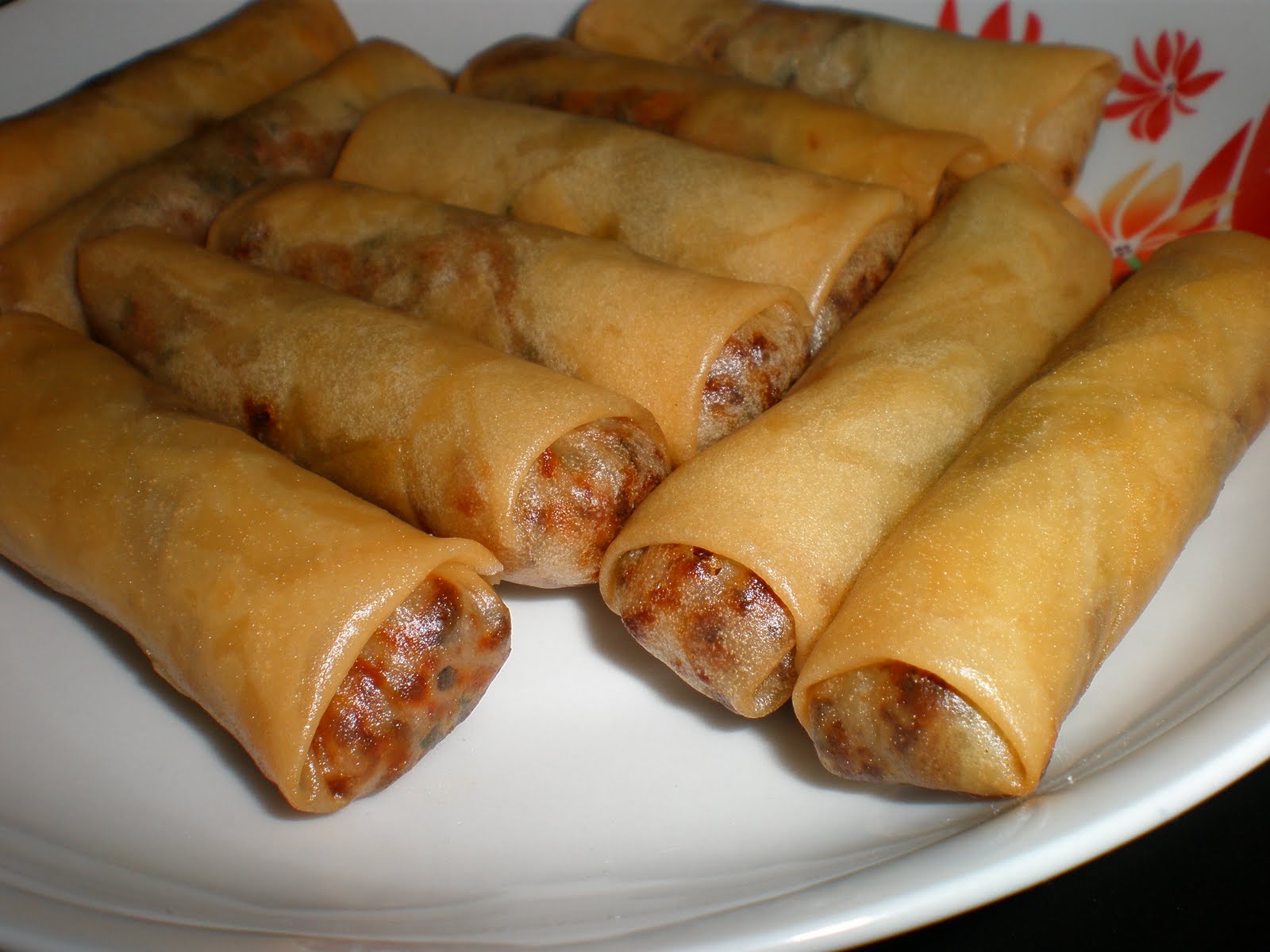 " MyLiFe,MySoul & MyEveryThiNgs ": "Popia Sayur:)"