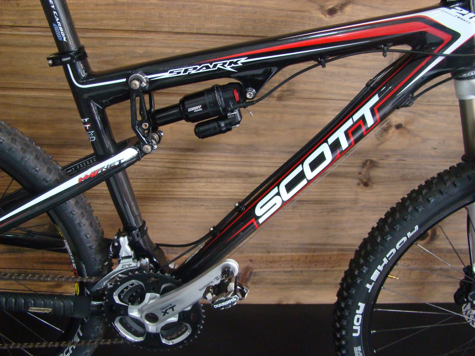 Bike Point SC: Confira em nosso site esta Scott Spark 20 em carbono com ...