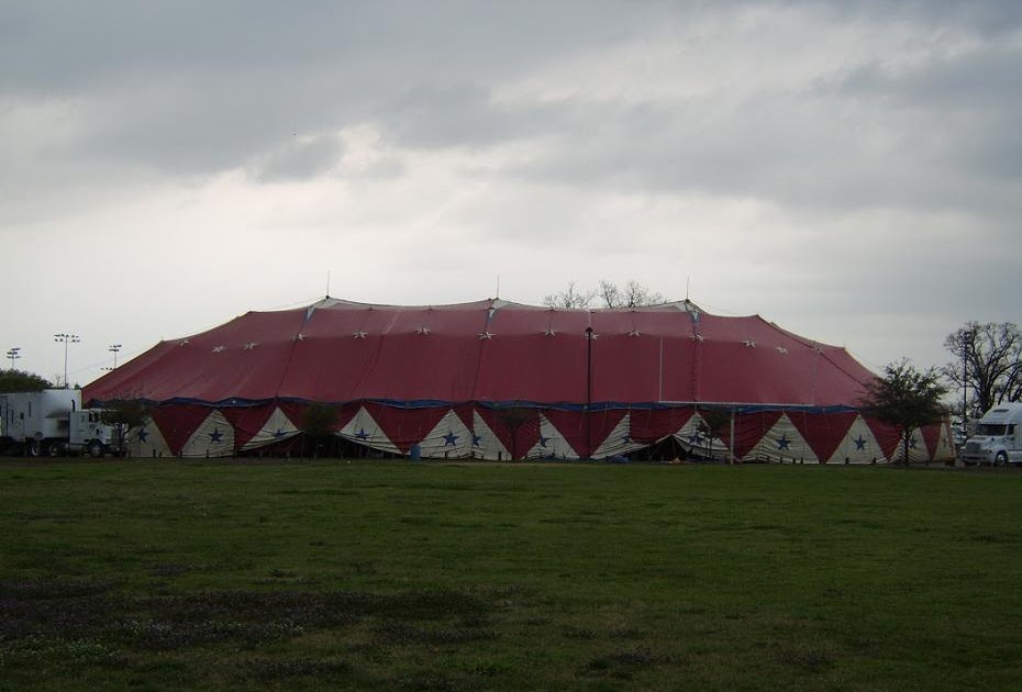 Terrell Daily Photo: The big top