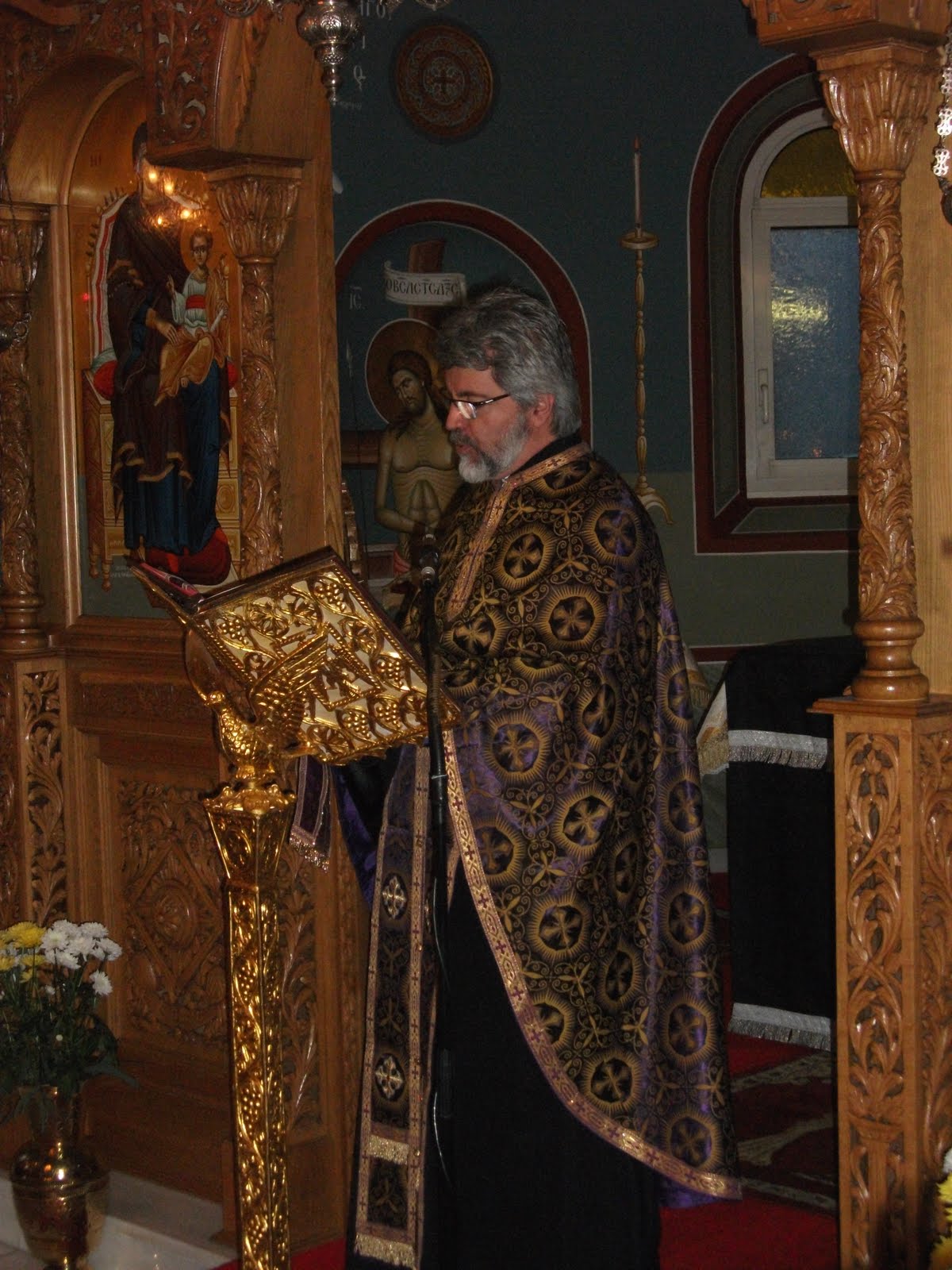 ΕΝΟΡΙΑ "ΤΡΙΩΝ ΙΕΡΑΡΧΩΝ" ΑΝΝΟΒΕΡΟΥ: ΜΕΓΑΛΗ ΠΕΜΠΤΗ 2010 - ΑΝΝΟΒΕΡΟ