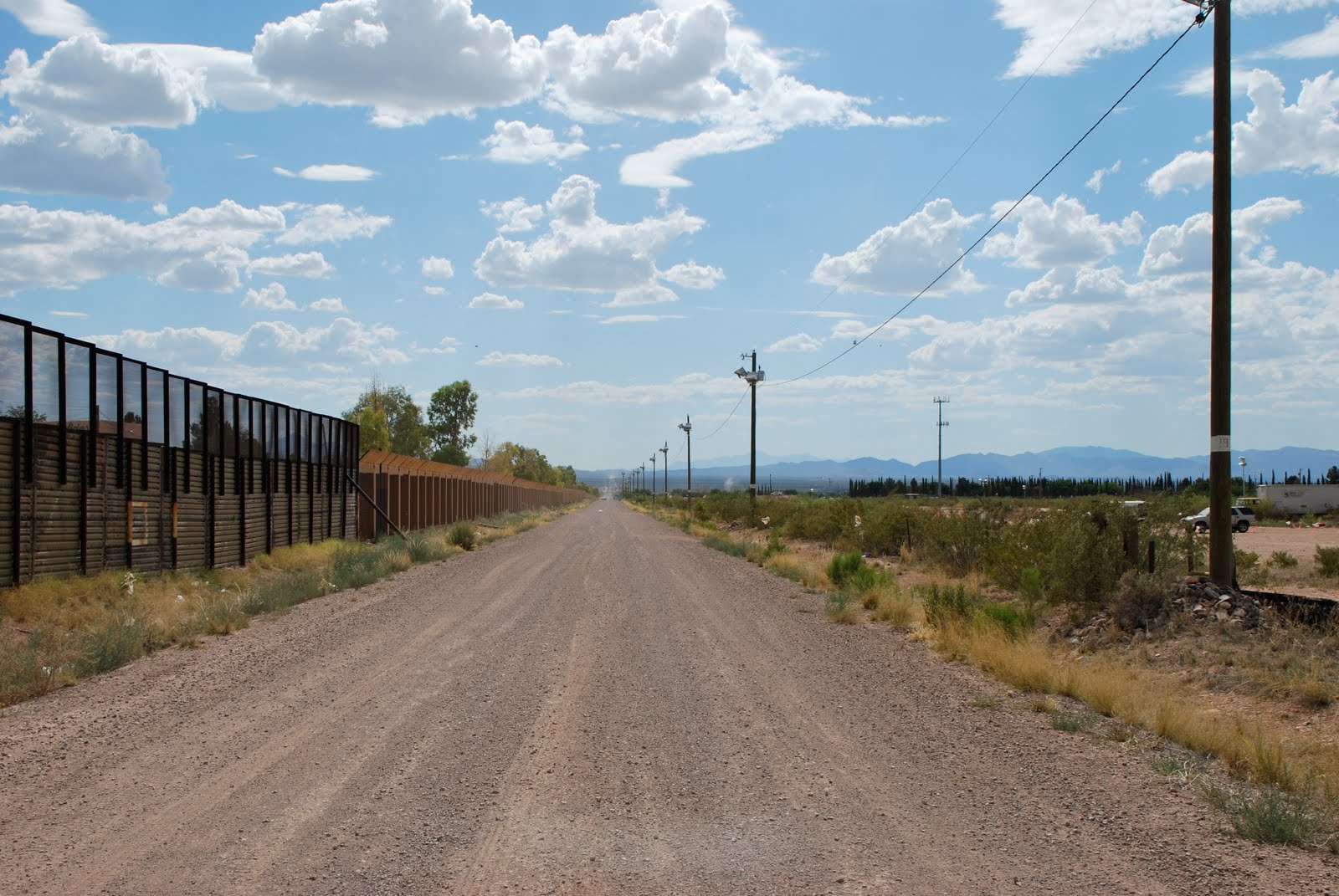 Tom McLaughlin: The Mexican Border in Arizona - Part II