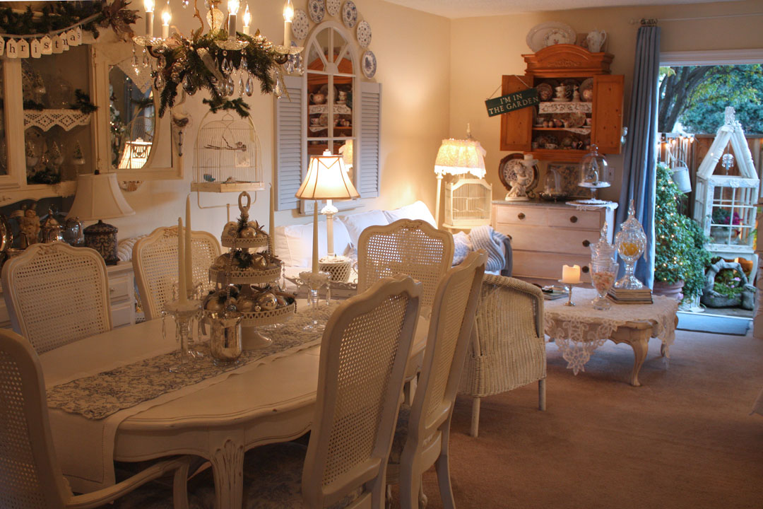 My Romantic Home: Holiday Home Tour Continued!