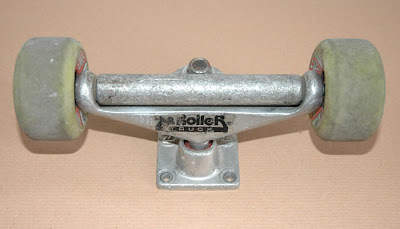 Le Musée de Matsé: Z.Roller Trucks + Powell T.Bones verte 64mm.