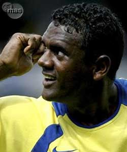 Club America* * * * *: Kleber Boas Pereira