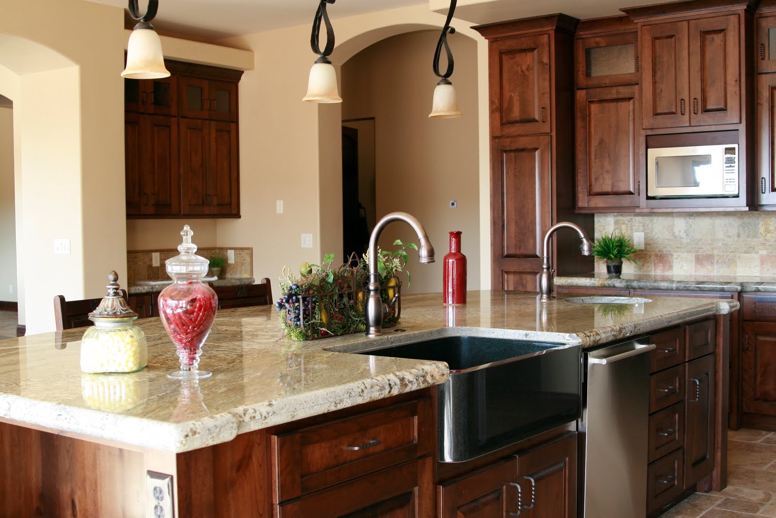 Exclusive Golf Course Home in The Ledges