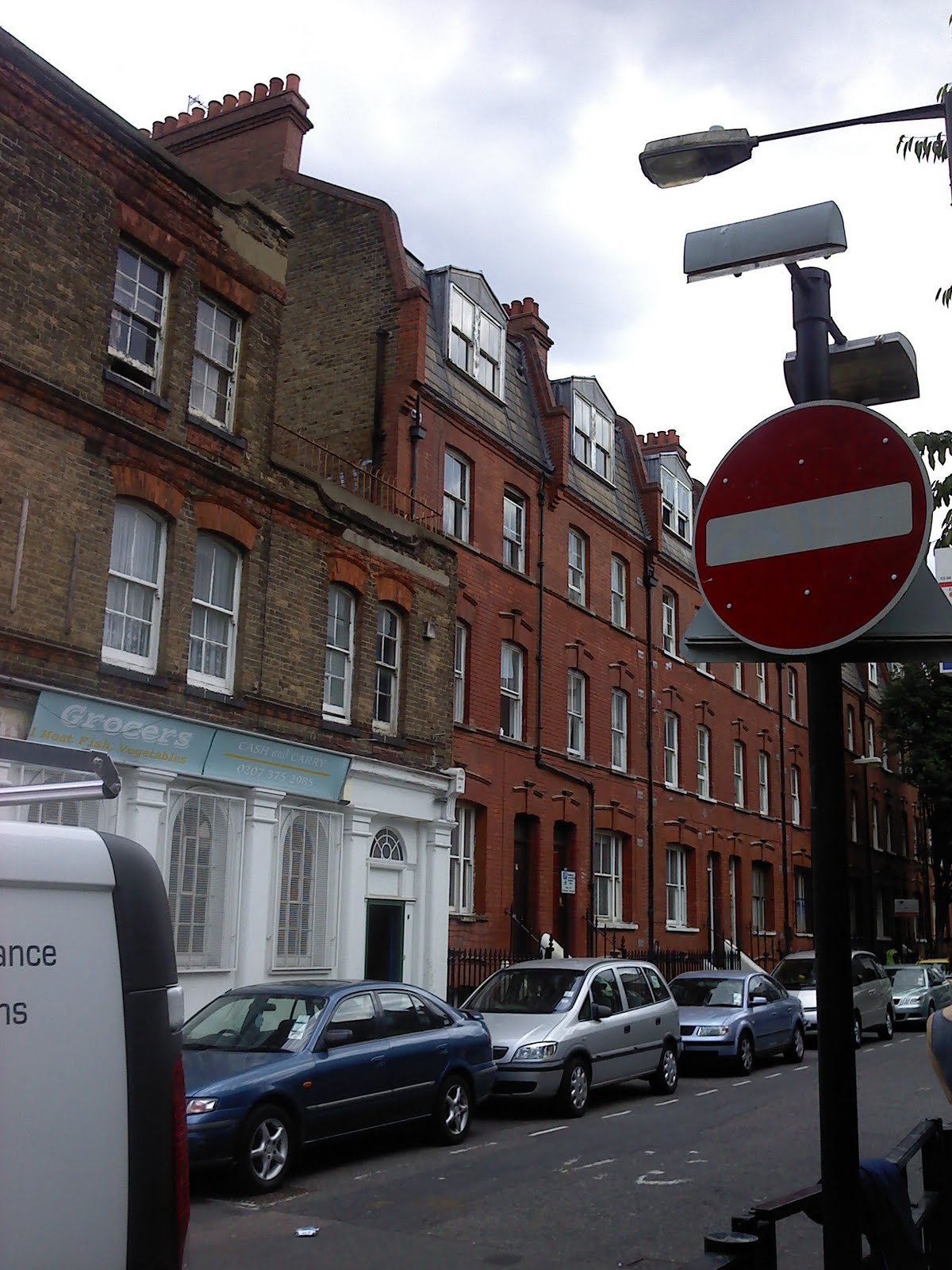 VICTORIAN LONDON: AROUND COMMERCIAL ROAD