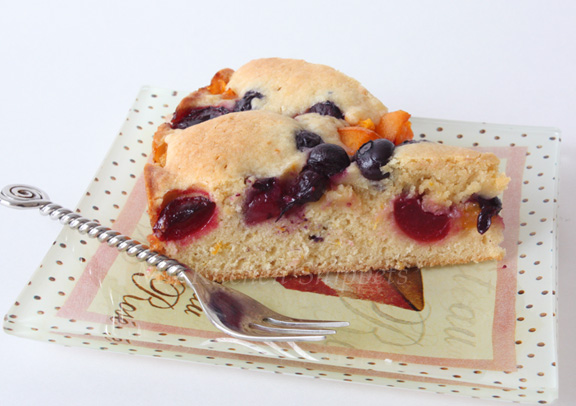 My Kitchen Snippets: Stone Fruit Tea Cake
