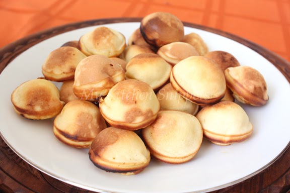 My Kitchen Snippets: Kaya Balls/Coconut Jam Balls
