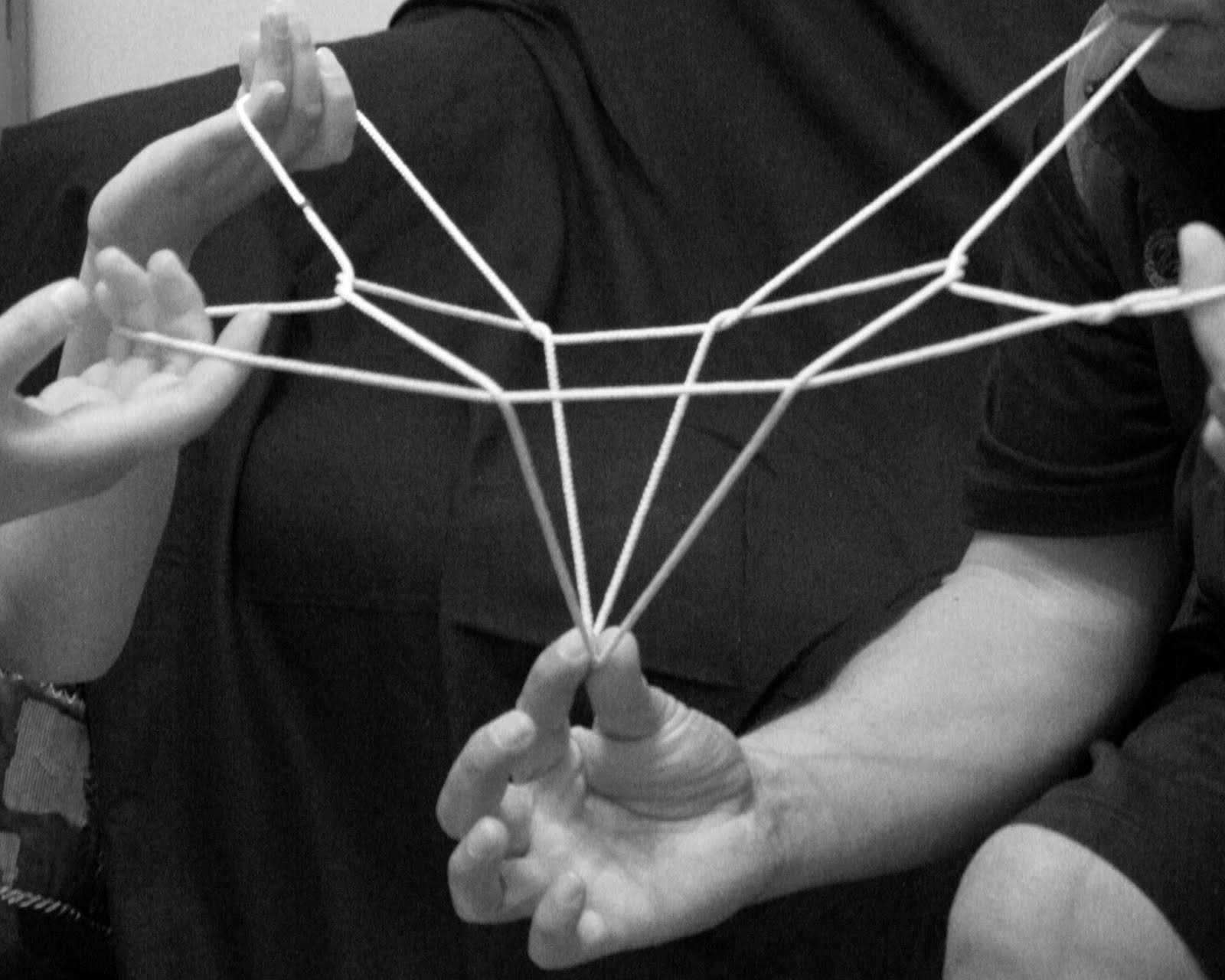 Te Whai Wawewawe a Maui - Maori String Figures: Maori String Figures ...