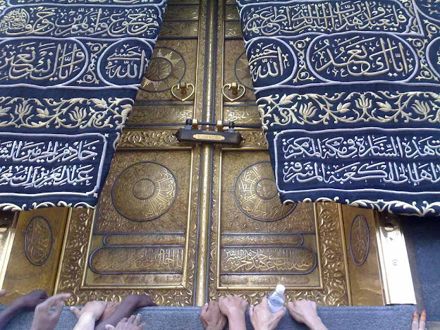 Happiness: Kaaba key keeper passes away at 82