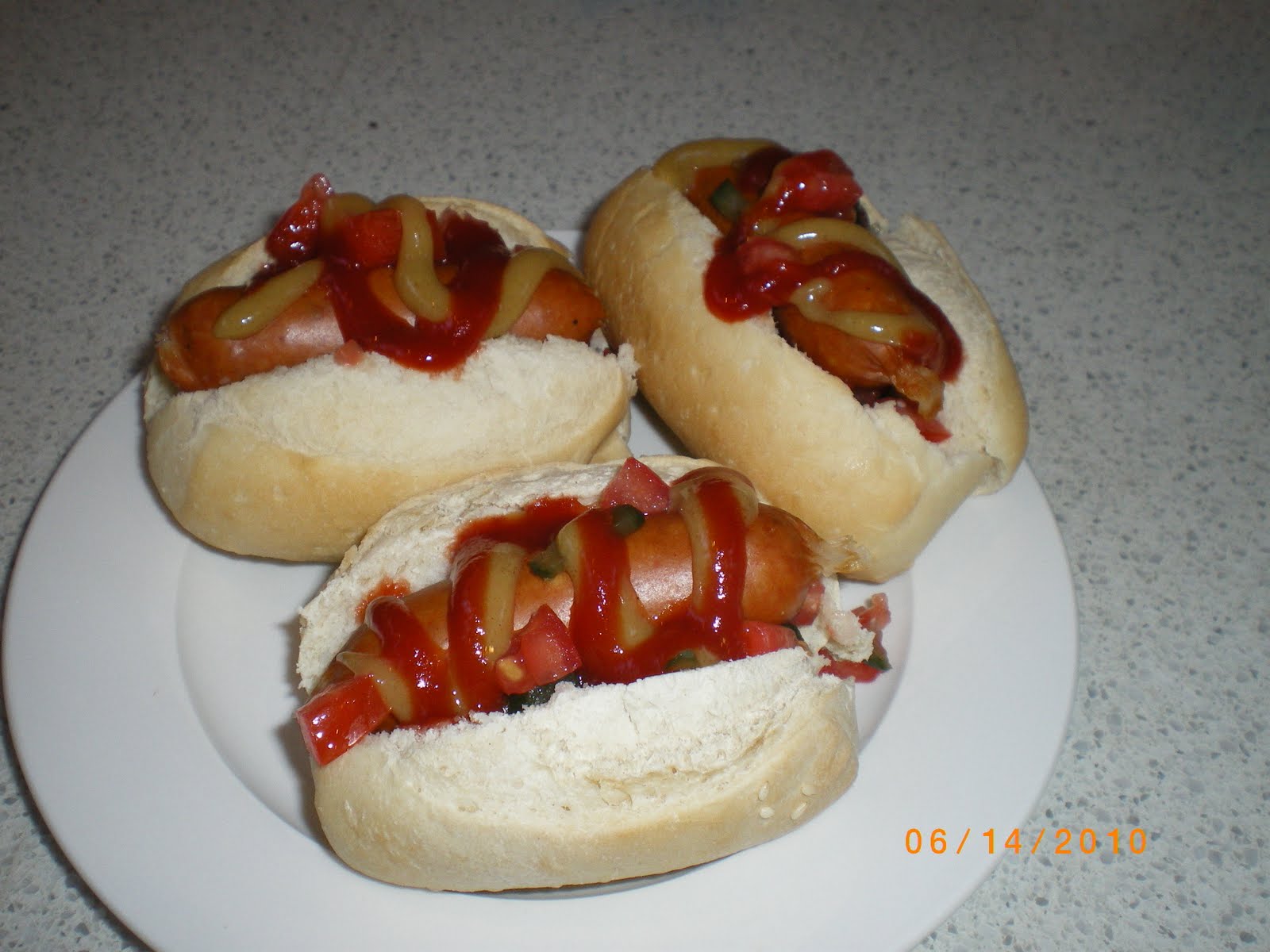 Cate Can Cook, So Can You!!: Mini Hot Dogs