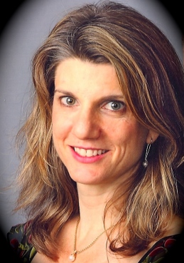 O Grande Genocídio: Karen Levine a autora de "A Mala De Hana"