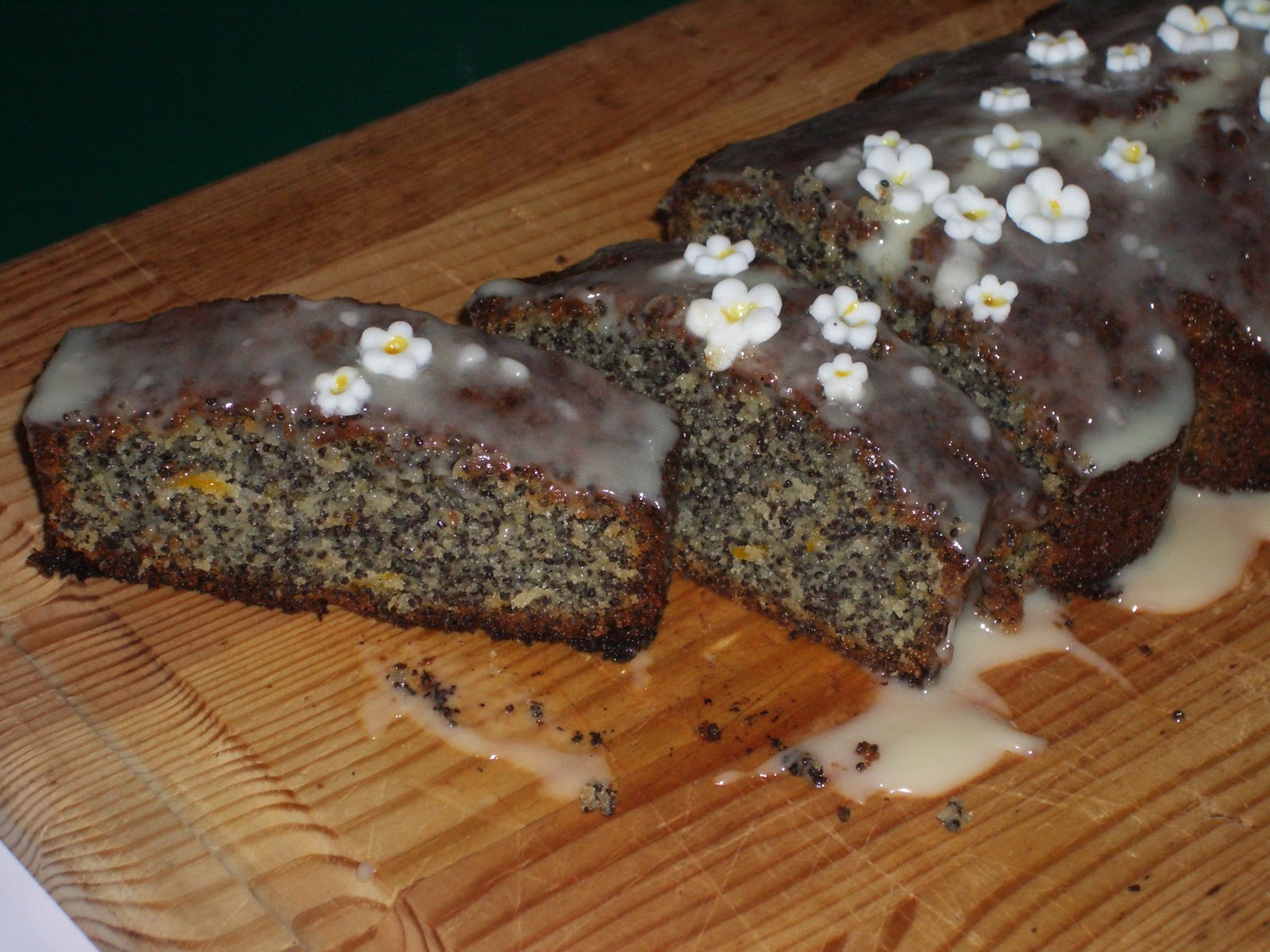 Apelsini-mooni keeks