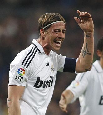 The Best Footballers: Guti is a midfielder football player of Spain