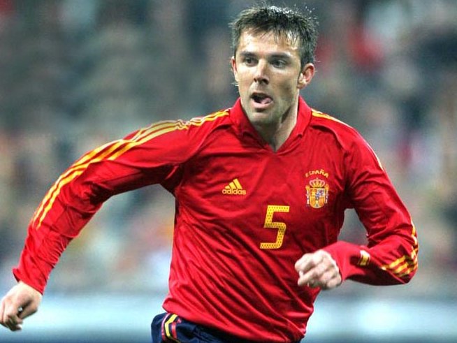 The Best Footballers: Carlos Marchena plays as a centre back of Spain
