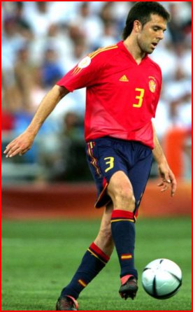 The Best Footballers: Carlos Marchena plays as a centre back of Spain