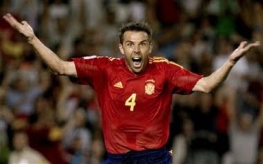 The Best Footballers: Carlos Marchena plays as a centre back of Spain