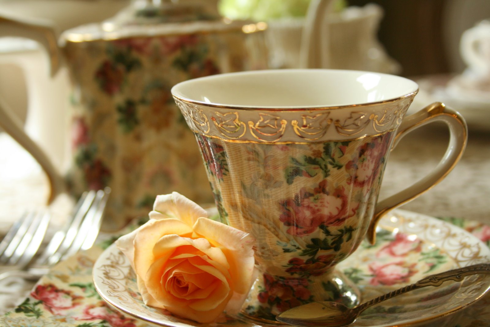 Aiken House & Gardens: Time for Tea