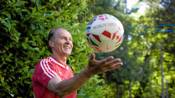 Tom Hawthorn's blog: The unlikely tale of a World Cup hero