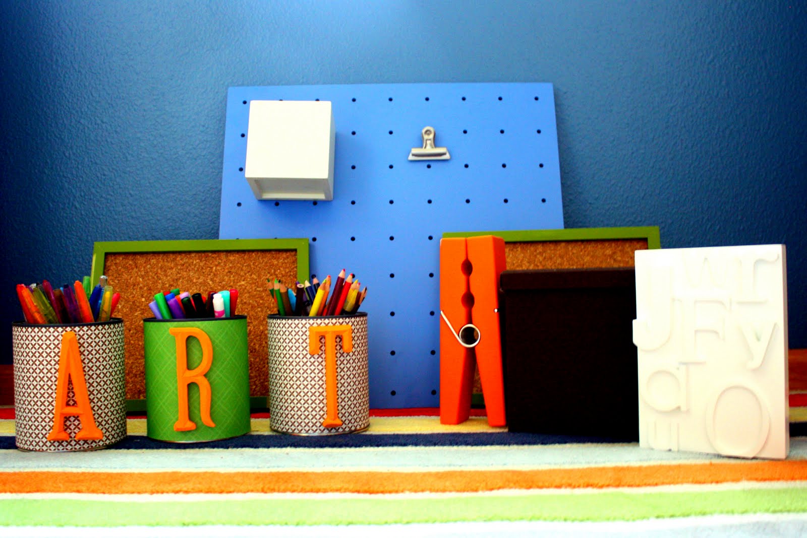 IHeart Organizing: Closet Case: The Ultimate Kid's Study Zone!