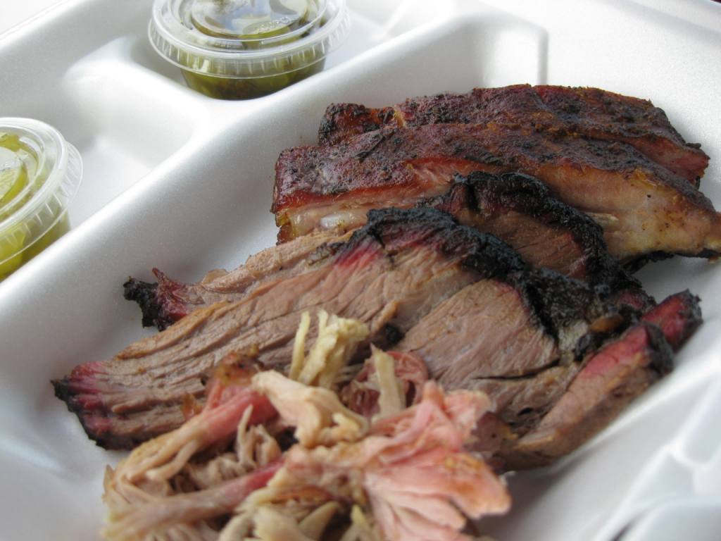 Flying Pig Pit BBQ | Full Custom Gospel BBQ