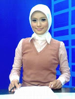 contoh teks menjadi presenter berita tv | Mas Bagus