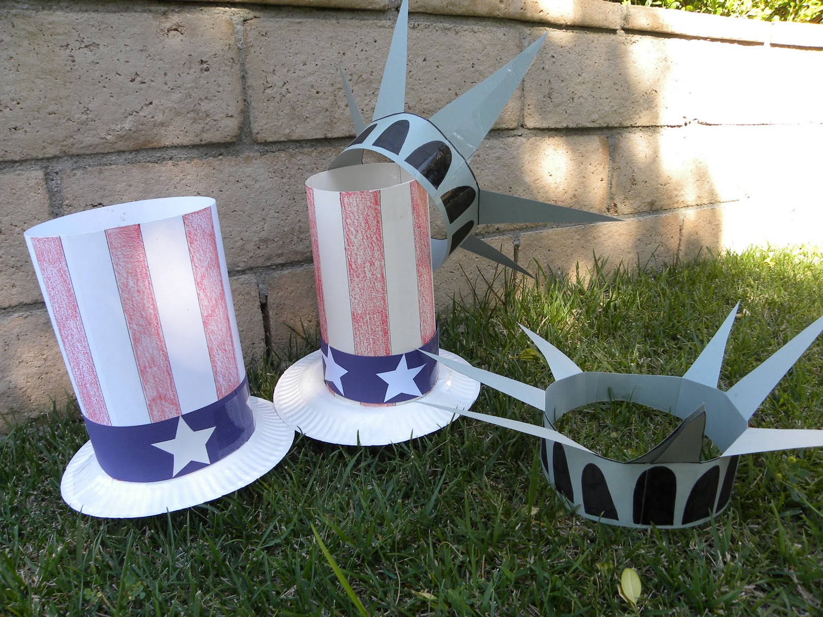 sassy scarlett: 4th of July Hats