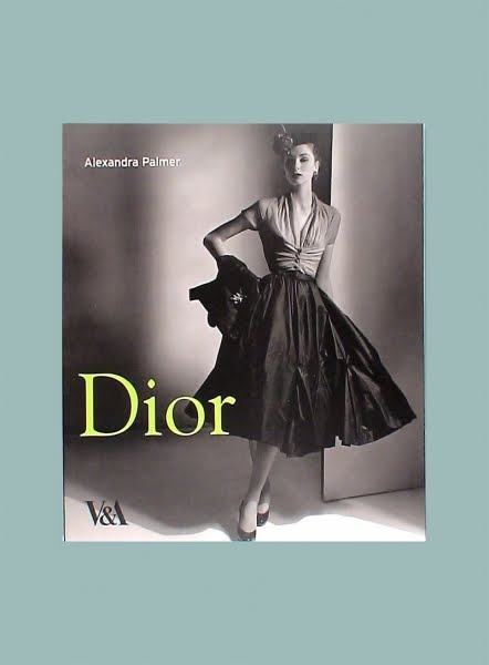 Très Chic: Fashion History : Dior