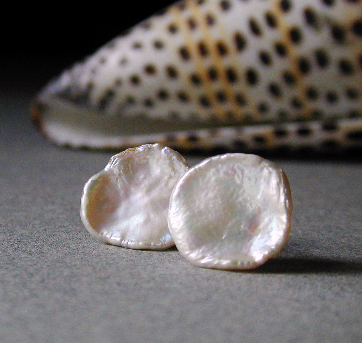 betsy bensen jewelry: Pearls!