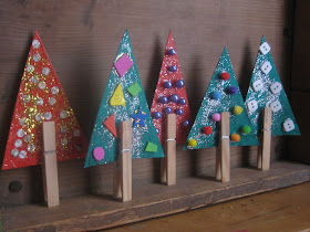 Bejeweled Christmas Tree Kids Craft | Munchkins and Mayhem