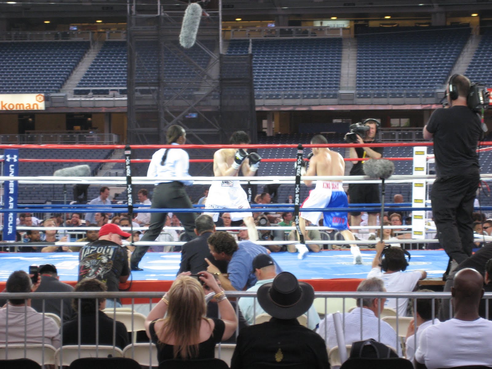 The Finto File: Boxing: Fight night in the Bronx, Part 2