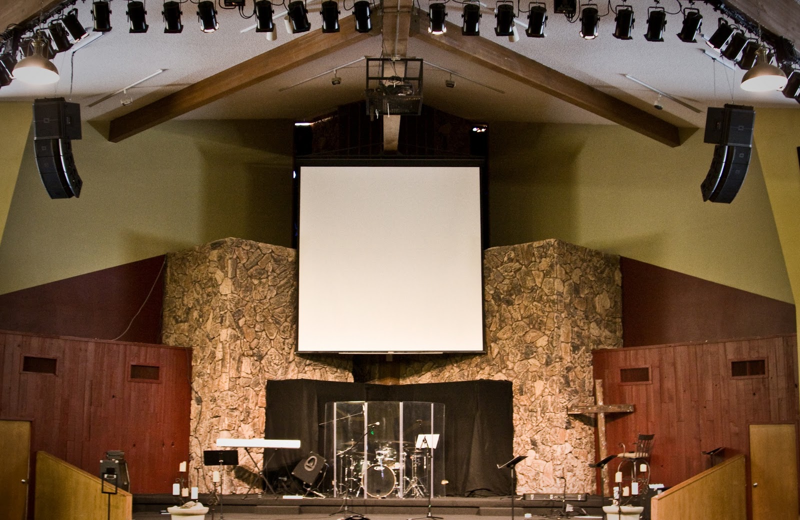 Trinity Sound Company Upgrades Yucaipa Church’s Audio System With JBL ...